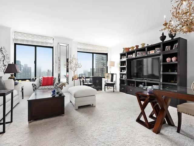 400 East 70th Street, New York, NY