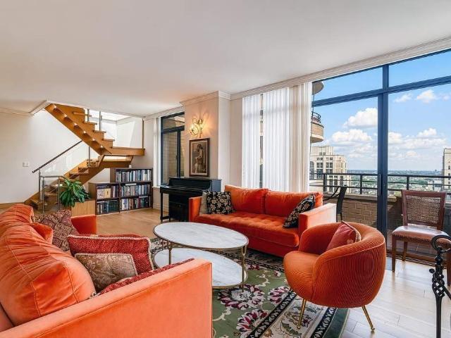 400 East 70th Street, New York, NY
