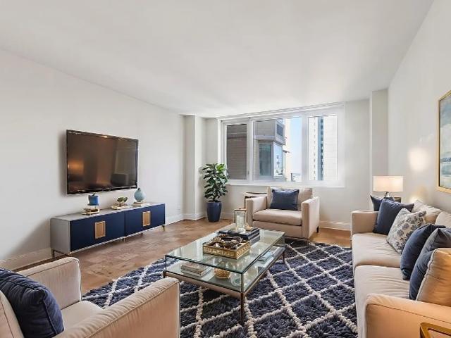 400 East 71st Street, New York, NY