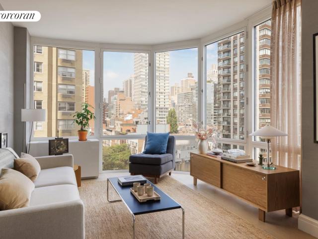 400 East 84th Street, New York, NY