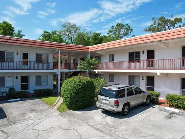 400 El Camino Dr #216, Winter Haven, FL 33884