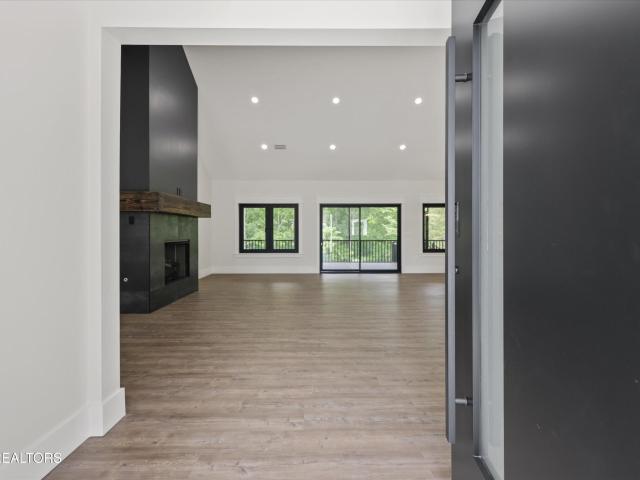 400 Elohi Place
