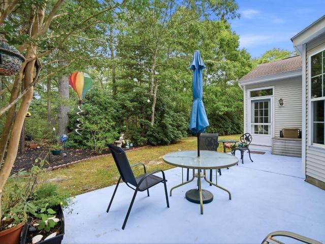 400 Kingston Ct