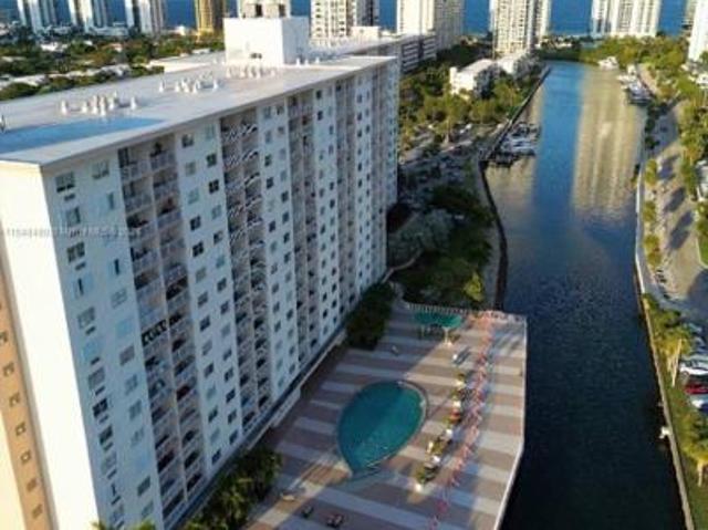 400 Kings Point Dr #1420, Sunny Isles Beach, FL 33160