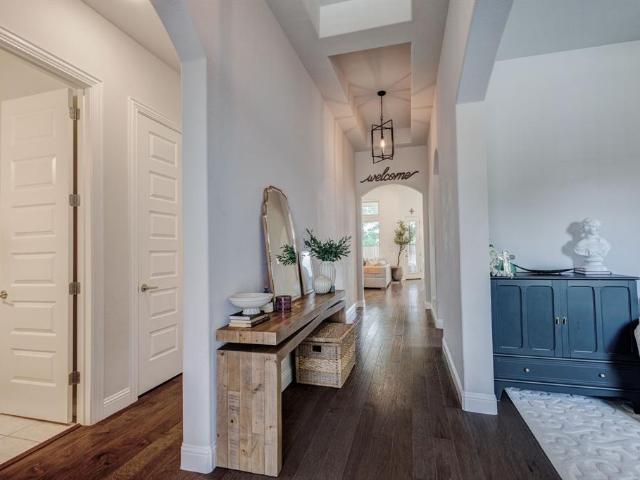 400 Headwaters Drive