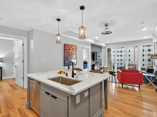 400 Hunt Street Unit 406
