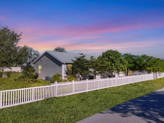 400 Isabel St, North Port, FL 34287 | MLS #N6141