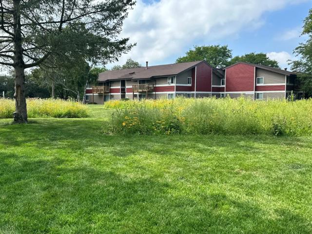 $400 off your move in cost, call now before this opportunity slips away! 1 Bedroom Apartment for Rent at 401 N Thompson Dr, Madison, WI 53714