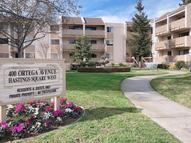 400 Ortega Ave Apt 301, Mountain View, CA 94040