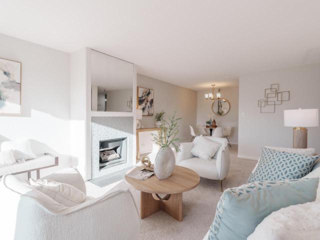 400 Ortega Avenue 216