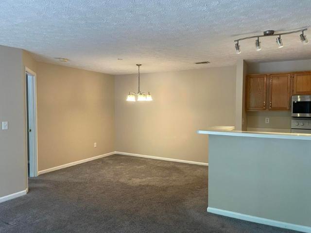 400 Lakeview Drive # 5
