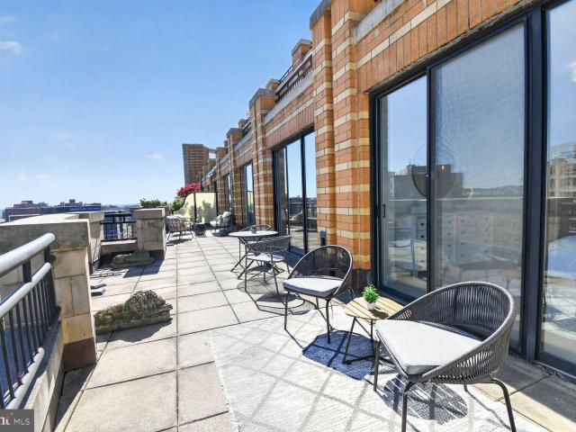 400 Massachusetts Ave NW, Unit 1216, Washington, DC 20001 | Compass