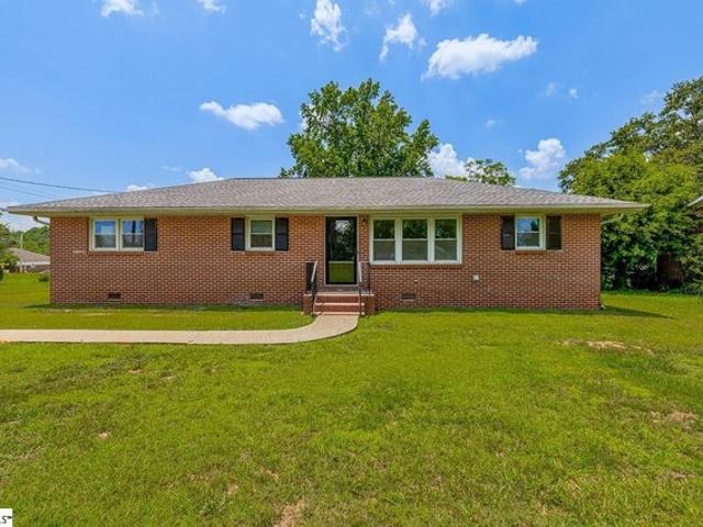 400 McAbee Rd, Roebuck, SC 29376