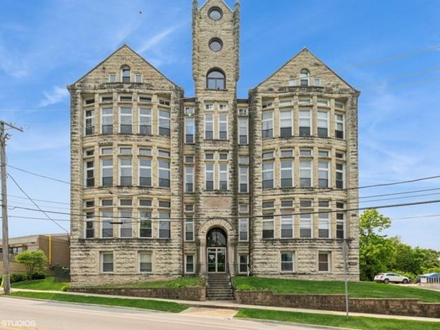 400 McCarthy Rd Apt 421, Lemont, IL 60439