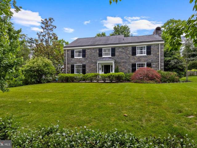 400 Meadowbrook Avenue