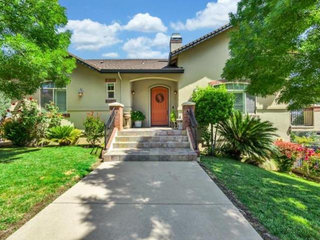 400 Miles Ct, Auburn, CA 95603
