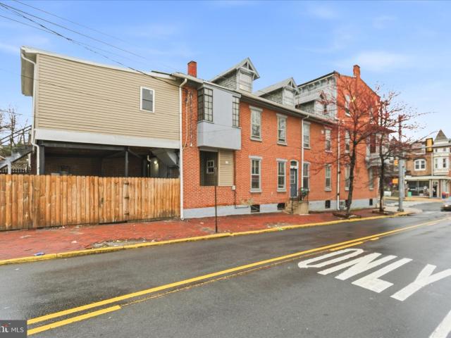 400 N 5th St, Reading, PA 19601 | MLS #PABK2070 | Compass