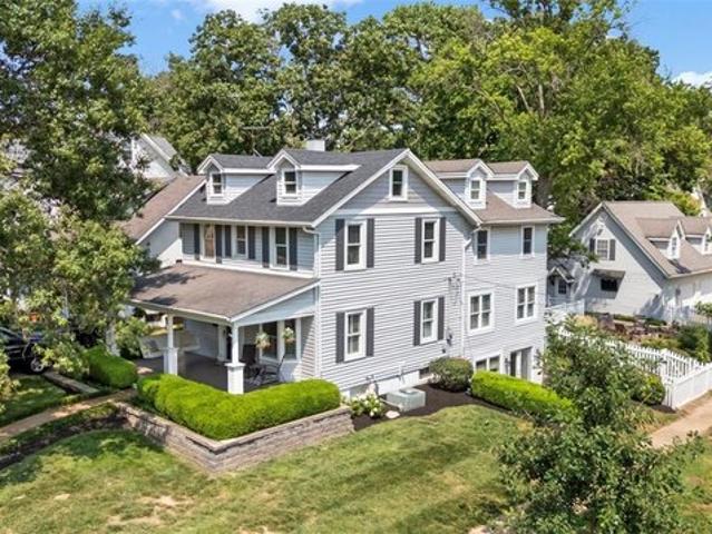 400 N Van Buren Ave, Kirkwood, MO 63122