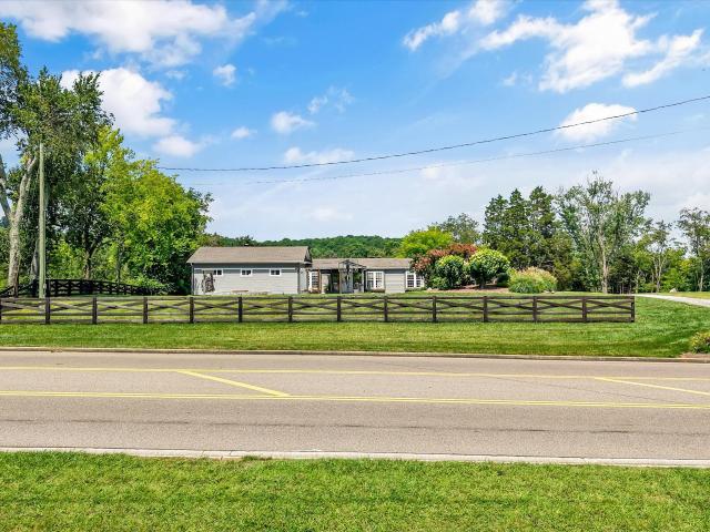 400 N Watt Rd