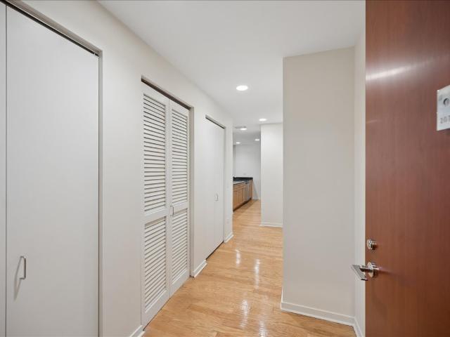 400 N Clinton Street # 207