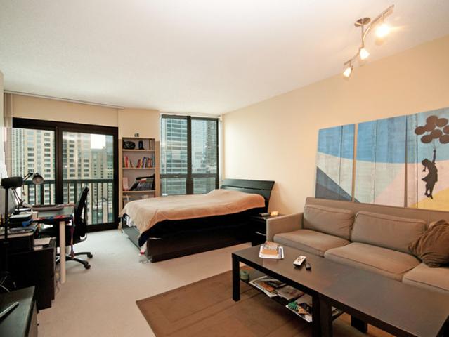 400 N LaSalle Boulevard # 2203