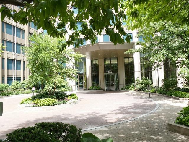 400 N Lasalle Drive # 3803