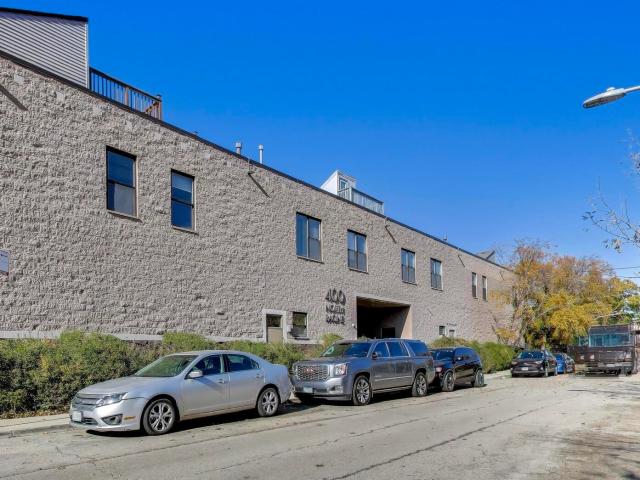 400 N Racine Ave, Unit 204, Chicago, IL 60642 | MLS #12523 | Compass
