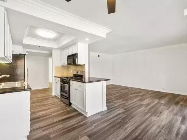 400 N Sunrise Way #259, Palm Springs, CA 92262 MLS 219128022