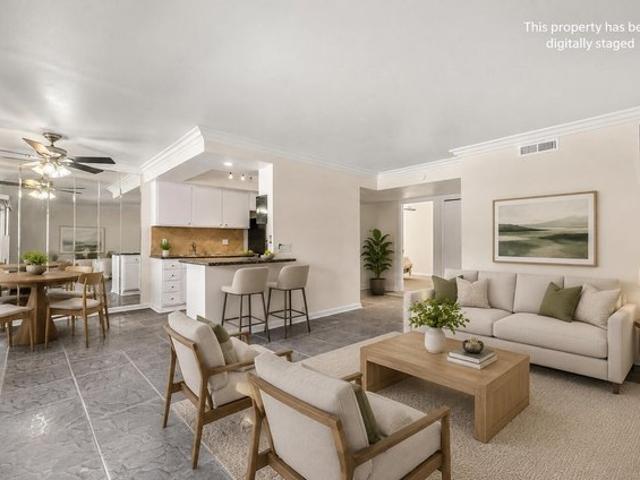 400 N Sunrise Way Apt 136, Palm Springs, CA 92262