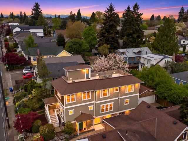 400 NE 50th Street