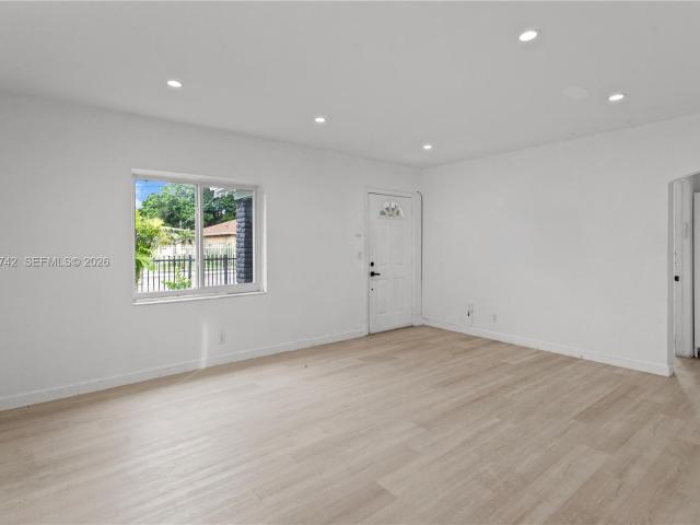 400 NW 47th St, Miami, FL 33127 | MLS #A11975