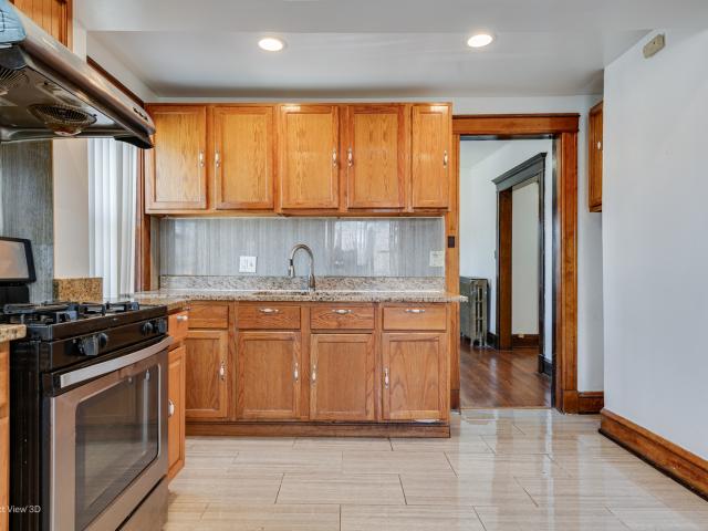 400 S 1ST Avenue