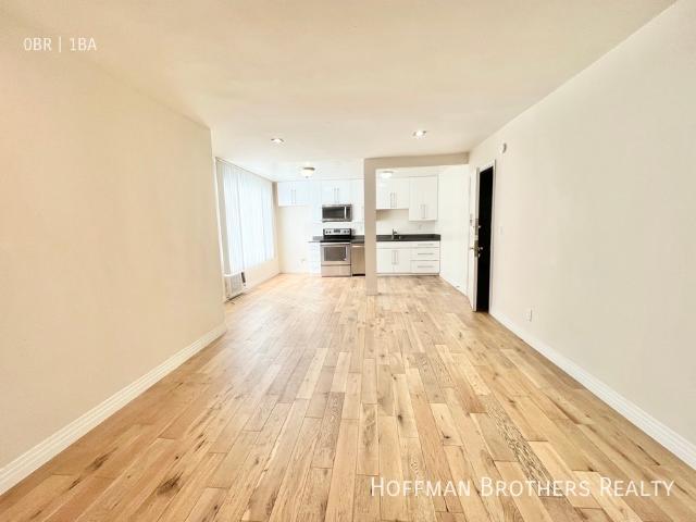 400 S Berendo St Los Angeles CA 90020