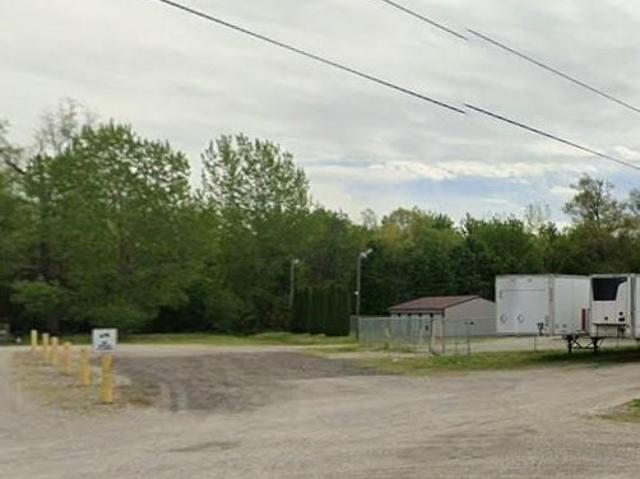 400 S Block Armstrong St, Crothersville, IN 47229