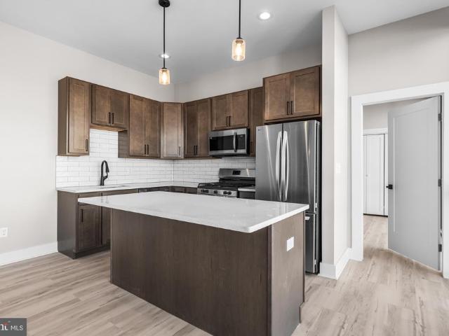 400 S Conkling Street # 6