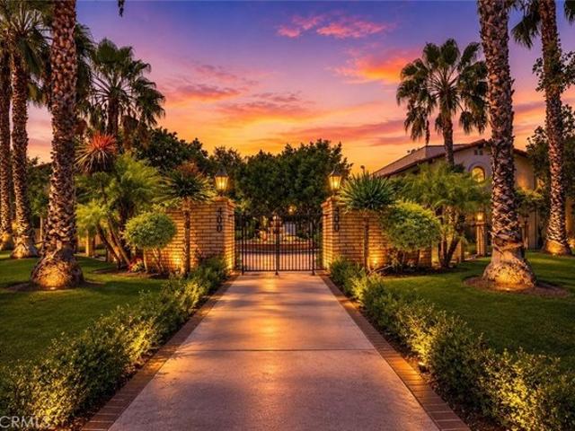 400 S Flower St Unit 74, Orange, CA 92868