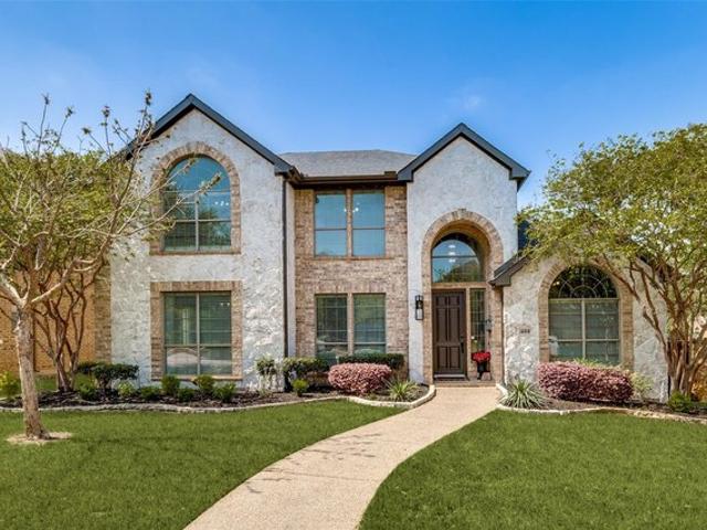 400 S Hampton Ct, Lewisville, TX 75056