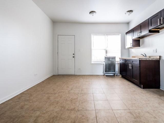 400 S Kilbourn Ave 2 Bedroom Apartment for Rent at 400 S Kilbourn Ave, Chicago, IL 60624 West Garfield Park