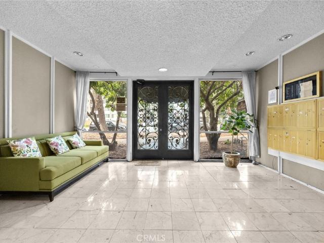 400 S La Fayette Park 213