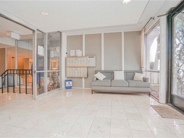 400 S La Fayette Park Pl #314