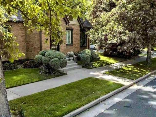 400 S Race Street