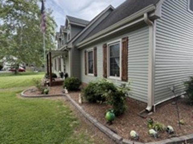 400 Sharondale Dr