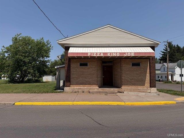 400 Silver St, Ironwood, MI 49938