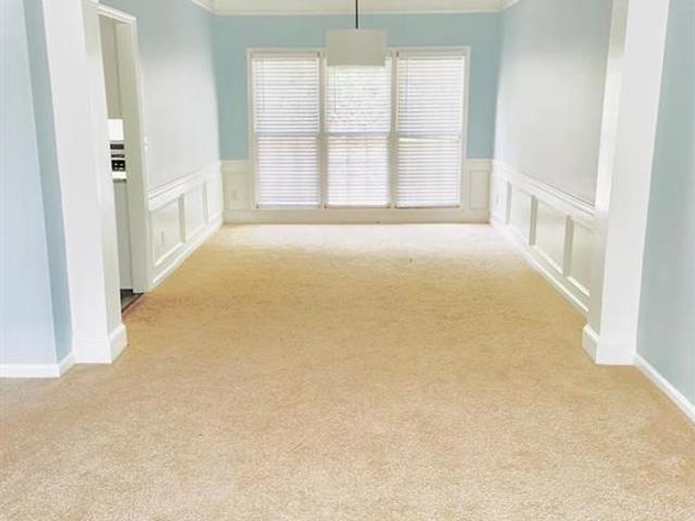 400 Stedford Lane