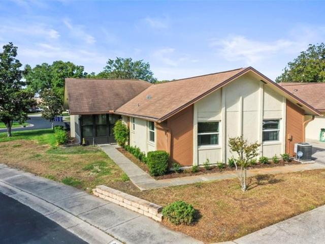 400 Stirling Ter, Dunedin, FL 34698
