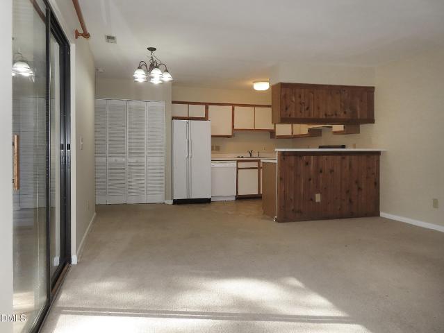 400 Summerwalk Circle