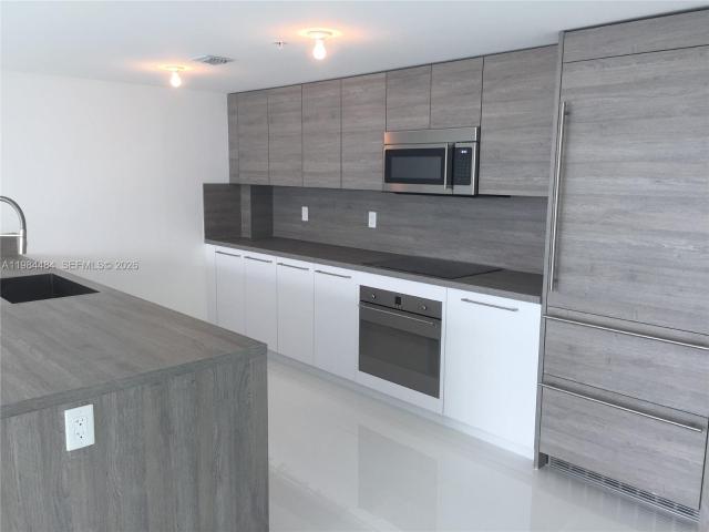 400 Sunny Isles Blvd, Unit 1105, Sunny Isles Beach, FL 33160 | MLS #A11984