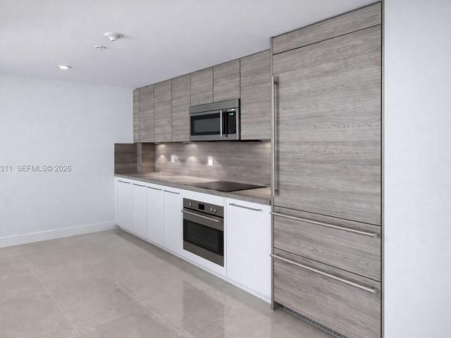 400 Sunny Isles Blvd, Unit 819, Sunny Isles Beach, FL 33160 | MLS #A11992