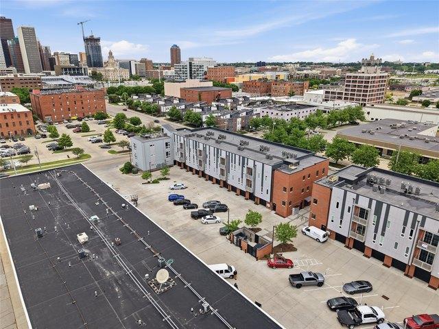 400 SW 7th St Unit 209, Des Moines, IA 50309