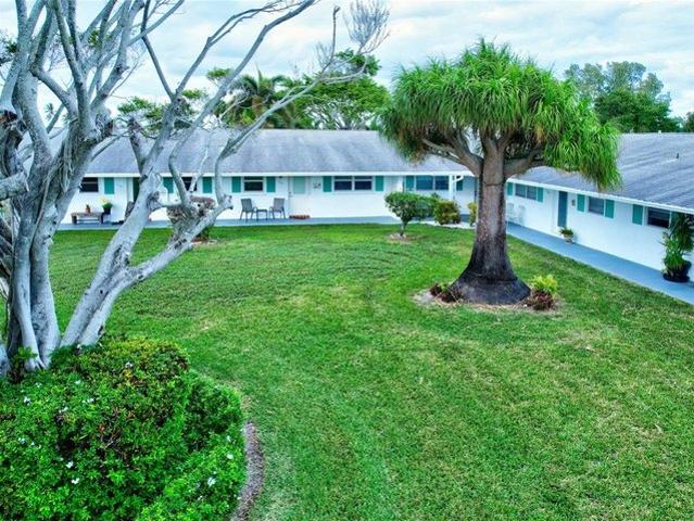 400 SW Golfview Ter Apt 111, Boynton Beach, FL 33426